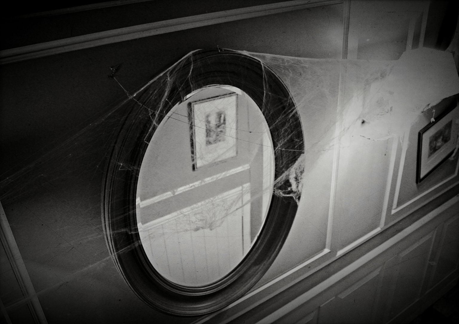 54 Scary Ritual Games To Play At Night